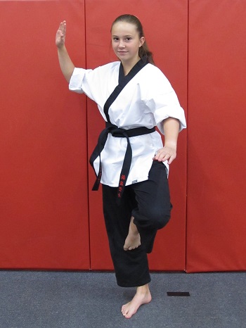 Karate Shin-Toshi Images: (2nd Degree Black Belts)
